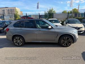 Pelēks BMW X5 2018 Pērnava, ar dzinēja tilpumu 2.00 L un nobraukumu 129 tūkst. km par 26500 €, foto 3 vietnē AUTOMOTO.COM.LV