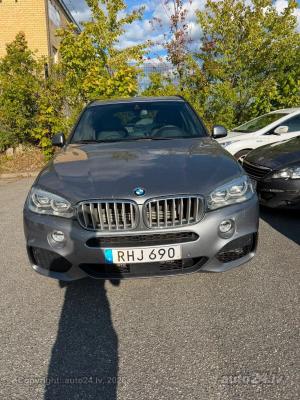 Pelēks BMW X5 2018 Pērnava, ar dzinēja tilpumu 2.00 L un nobraukumu 129 tūkst. km par 26500 €, foto 9 vietnē AUTOMOTO.COM.LV
