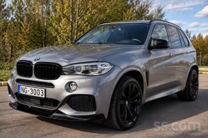 Pelēks BMW X5 2018 Daugavpils, ar dzinēja tilpumu 3.00 L un nobraukumu 97 tūkst. km par 30000 €, foto 1 vietnē AUTOMOTO.COM.LV