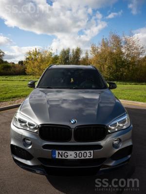 Pelēks BMW X5 2018 Daugavpils, ar dzinēja tilpumu 3.00 L un nobraukumu 97 tūkst. km par 30000 €, foto 7 vietnē AUTOMOTO.COM.LV