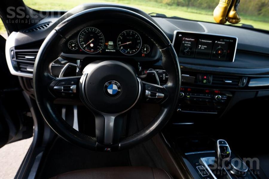 Pelēks BMW X5 2018 Daugavpils, ar dzinēja tilpumu 3.00 L un nobraukumu 97 tūkst. km par 30000 €, foto 17 vietnē AUTOMOTO.COM.LV