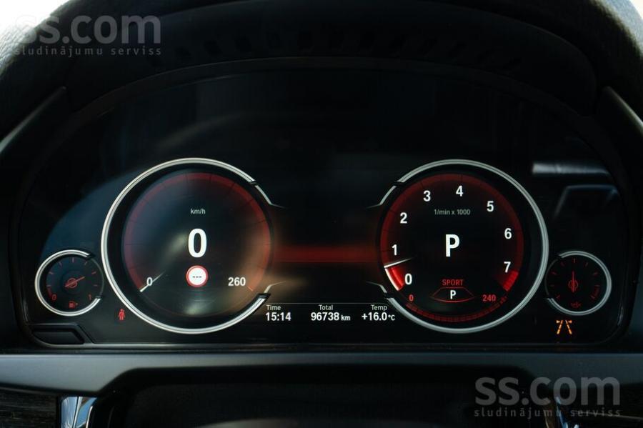 Pelēks BMW X5 2018 Daugavpils, ar dzinēja tilpumu 3.00 L un nobraukumu 97 tūkst. km par 30000 €, foto 18 vietnē AUTOMOTO.COM.LV