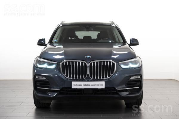 Pelēks BMW X5 2019 Rīga, ar dzinēja tilpumu 3.00 L un nobraukumu 157 tūkst. km par 38900 €, foto 3 vietnē AUTOMOTO.COM.LV