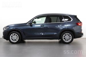 Pelēks BMW X5 2019 Rīga, ar dzinēja tilpumu 3.00 L un nobraukumu 157 tūkst. km par 38900 €, foto 8 vietnē AUTOMOTO.COM.LV