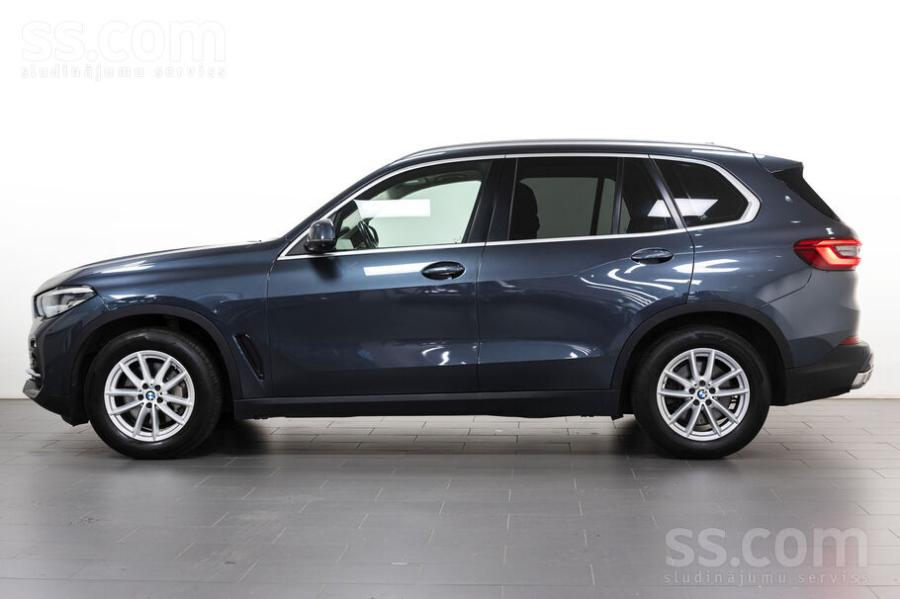 Pelēks BMW X5 2019 Rīga, ar dzinēja tilpumu 3.00 L un nobraukumu 157 tūkst. km par 38900 €, foto 8 vietnē AUTOMOTO.COM.LV