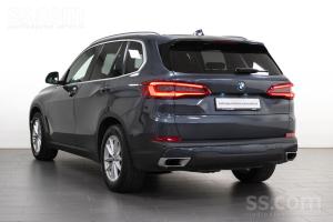 Pelēks BMW X5 2019 Rīga, ar dzinēja tilpumu 3.00 L un nobraukumu 157 tūkst. km par 38900 €, foto 13 vietnē AUTOMOTO.COM.LV