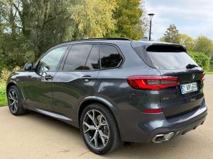 Grey BMW X5 2019 in Utena, with an engine capacity of 2.99 L and mileage of 340 thousand km for 23700 €, photo 3 on AUTOMOTO.COM.LV