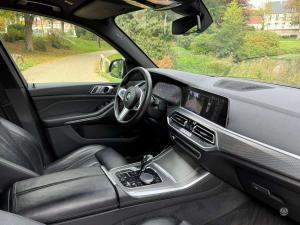Grey BMW X5 2019 in Utena, with an engine capacity of 2.99 L and mileage of 340 thousand km for 23700 €, photo 10 on AUTOMOTO.COM.LV