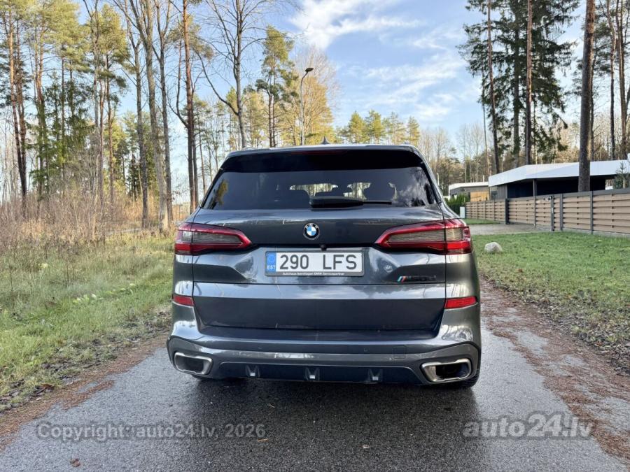 Pelēks BMW X5 2019 Tallina, ar dzinēja tilpumu 3.00 L un nobraukumu 125 tūkst. km par 49900 €, foto 7 vietnē AUTOMOTO.COM.LV
