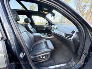 Pelēks BMW X5 2019 Tallina, ar dzinēja tilpumu 3.00 L un nobraukumu 125 tūkst. km par 49900 €, foto 15 vietnē AUTOMOTO.COM.LV