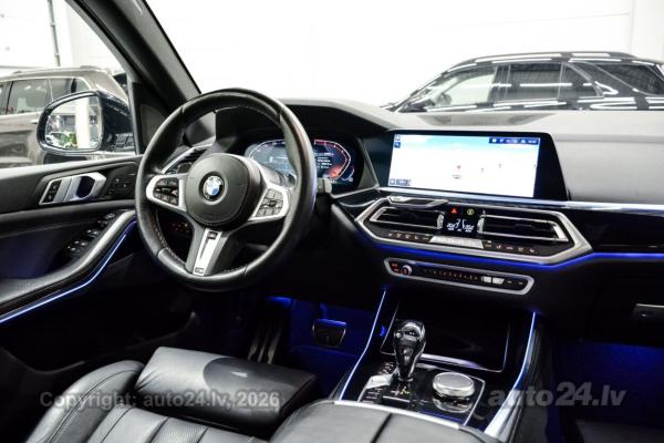 Pelēks BMW X5 2019 Tallina, ar dzinēja tilpumu 3.00 L un nobraukumu 204 tūkst. km par 38500 €, foto 8 vietnē AUTOMOTO.COM.LV