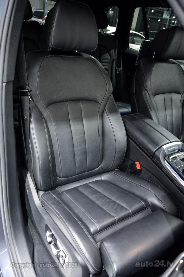 Pelēks BMW X5 2019 Tallina, ar dzinēja tilpumu 3.00 L un nobraukumu 204 tūkst. km par 38500 €, foto 11 vietnē AUTOMOTO.COM.LV