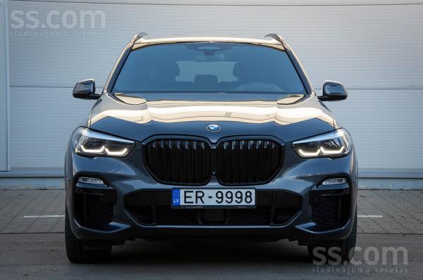 Pelēks BMW X5 2019 Rīga, ar dzinēja tilpumu 3.00 L un nobraukumu 119 tūkst. km par 40000 €, foto 1 vietnē AUTOMOTO.COM.LV