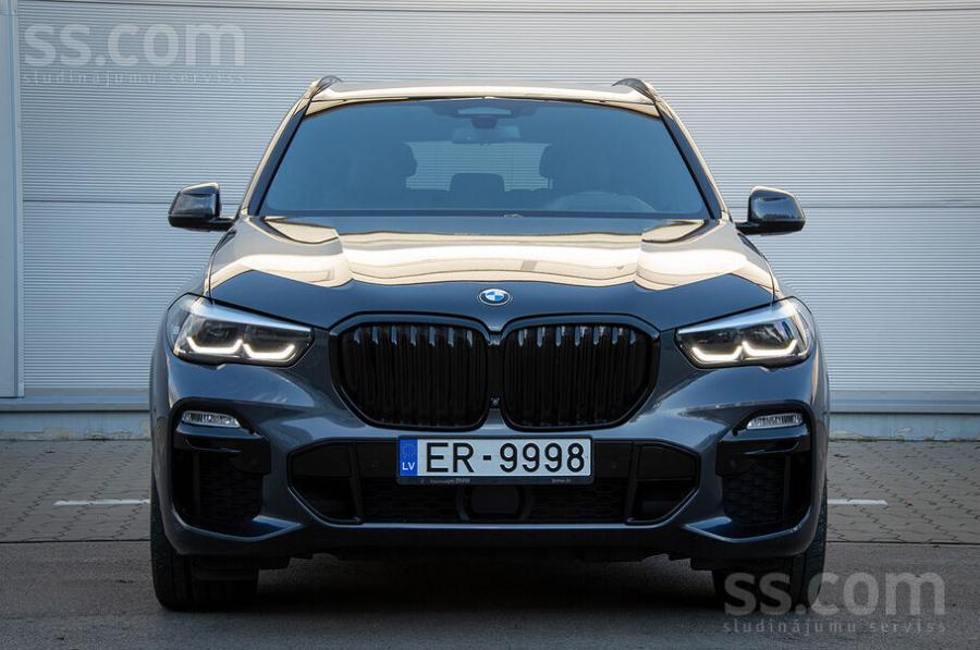 Pelēks BMW X5 2019 Rīga, ar dzinēja tilpumu 3.00 L un nobraukumu 119 tūkst. km par 40000 €, foto 1 vietnē AUTOMOTO.COM.LV