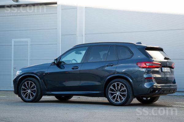 Pelēks BMW X5 2019 Rīga, ar dzinēja tilpumu 3.00 L un nobraukumu 119 tūkst. km par 40000 €, foto 3 vietnē AUTOMOTO.COM.LV