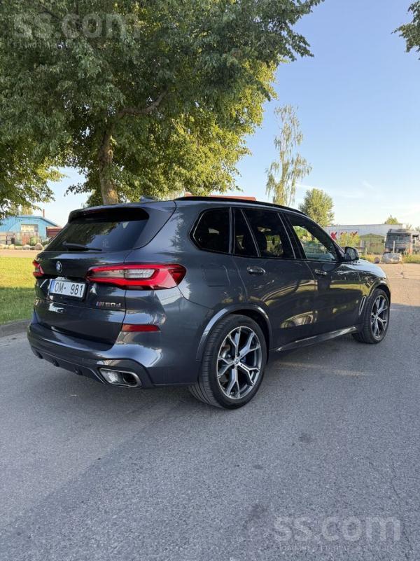 Pelēks BMW X5 2019 Rīga, ar dzinēja tilpumu 3.00 L un nobraukumu 0 tūkst. km par 34999 €, foto 3 vietnē AUTOMOTO.COM.LV
