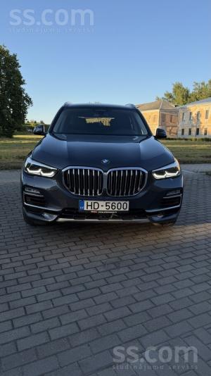 Pelēks BMW X5 2019 Daugavpils, ar dzinēja tilpumu 3.00 L un nobraukumu 193 tūkst. km par 38500 €, foto 4 vietnē AUTOMOTO.COM.LV