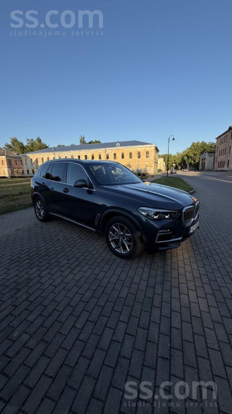 Pelēks BMW X5 2019 Daugavpils, ar dzinēja tilpumu 3.00 L un nobraukumu 193 tūkst. km par 38500 €, foto 17 vietnē AUTOMOTO.COM.LV