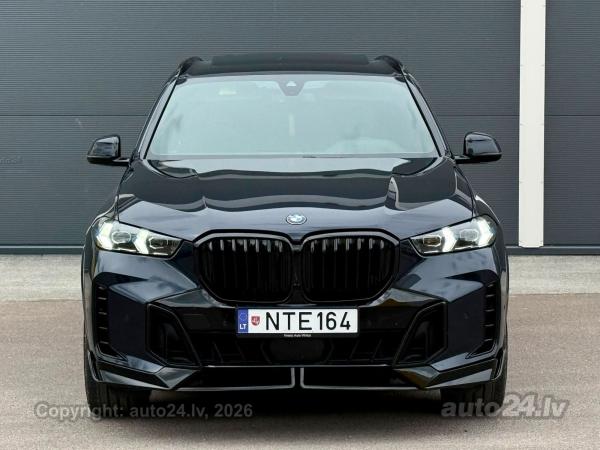 Grey BMW X5 2019 in Tallinn, with an engine capacity of 3.00 L and mileage of 165 thousand km for 44990 €, photo 2 on AUTOMOTO.COM.LV