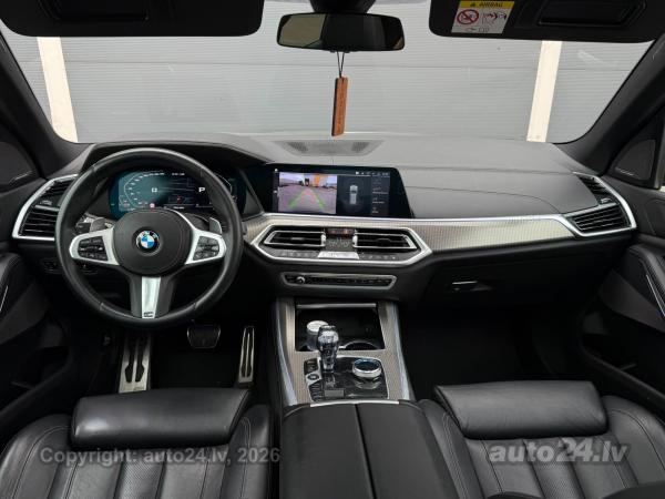 Grey BMW X5 2019 in Tallinn, with an engine capacity of 3.00 L and mileage of 165 thousand km for 44990 €, photo 7 on AUTOMOTO.COM.LV
