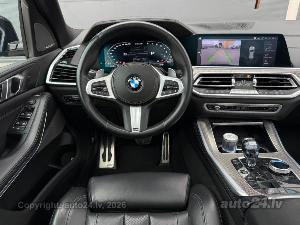 Grey BMW X5 2019 in Tallinn, with an engine capacity of 3.00 L and mileage of 165 thousand km for 44990 €, photo 8 on AUTOMOTO.COM.LV
