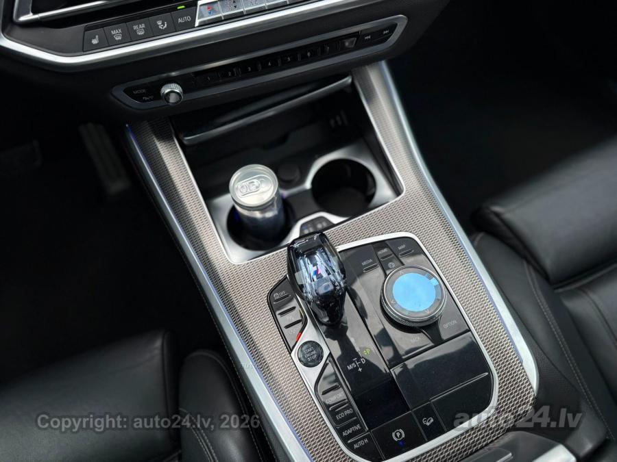 Pelēks BMW X5 2019 Tallina, ar dzinēja tilpumu 3.00 L un nobraukumu 165 tūkst. km par 44990 €, foto 14 vietnē AUTOMOTO.COM.LV