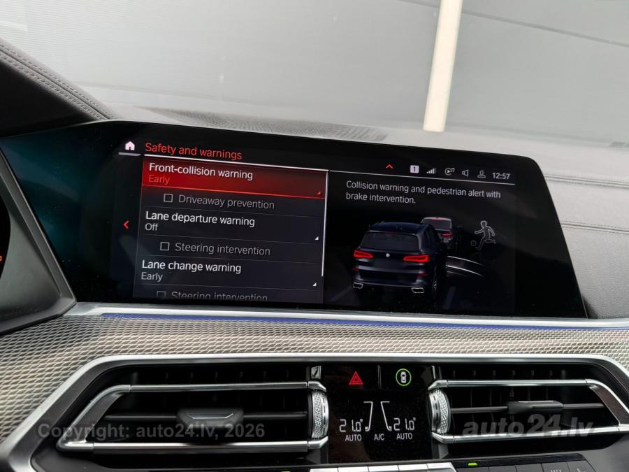 Pelēks BMW X5 2019 Tallina, ar dzinēja tilpumu 3.00 L un nobraukumu 165 tūkst. km par 44990 €, foto 31 vietnē AUTOMOTO.COM.LV