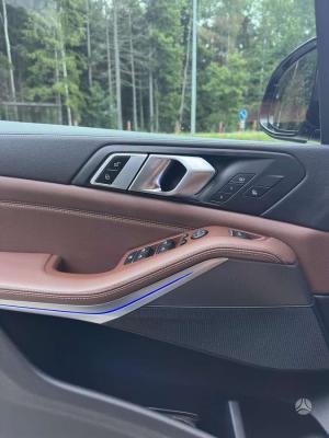 Pelēks BMW X5 2019 Klaipėda, ar dzinēja tilpumu 3.00 L un nobraukumu 229 tūkst. km par 42500 €, foto 34 vietnē AUTOMOTO.COM.LV