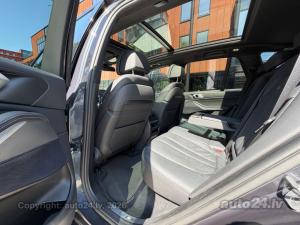 Pelēks BMW X5 2019 Tallina, ar dzinēja tilpumu 3.00 L un nobraukumu 135 tūkst. km par 47500 €, foto 13 vietnē AUTOMOTO.COM.LV