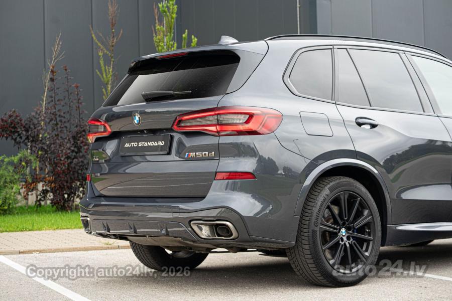 Pelēks BMW X5 2019 Tartu, ar dzinēja tilpumu 3.00 L un nobraukumu 131 tūkst. km par 44700 €, foto 9 vietnē AUTOMOTO.COM.LV