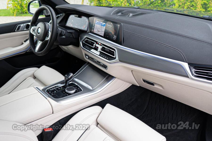 Pelēks BMW X5 2019 Tartu, ar dzinēja tilpumu 3.00 L un nobraukumu 131 tūkst. km par 44700 €, foto 22 vietnē AUTOMOTO.COM.LV