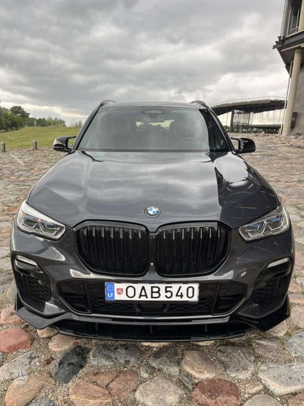 БМВ Х5 2019 в Каунас на AUTOMOTO.COM.LV Серый БМВ Х5 2019 в Каунас, объемом двигателя 2.99 л и пробегом 286 тыс. км за 36500 €, фото 3 на AUTOMOTO.COM.LV