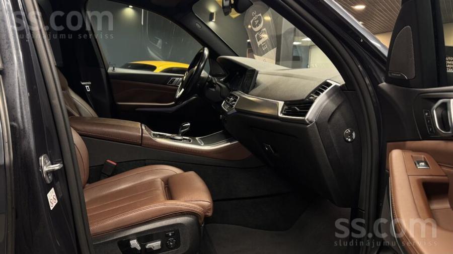 Pelēks BMW X5 2020 Rīga, ar dzinēja tilpumu 3.00 L un nobraukumu 165 tūkst. km par 38990 €, foto 11 vietnē AUTOMOTO.COM.LV