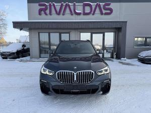 Grey BMW X5 2020 in Siauliai, with an engine capacity of 3.00 L and mileage of 174 thousand km for 44986 €, photo  on AUTOMOTO.COM.LV
