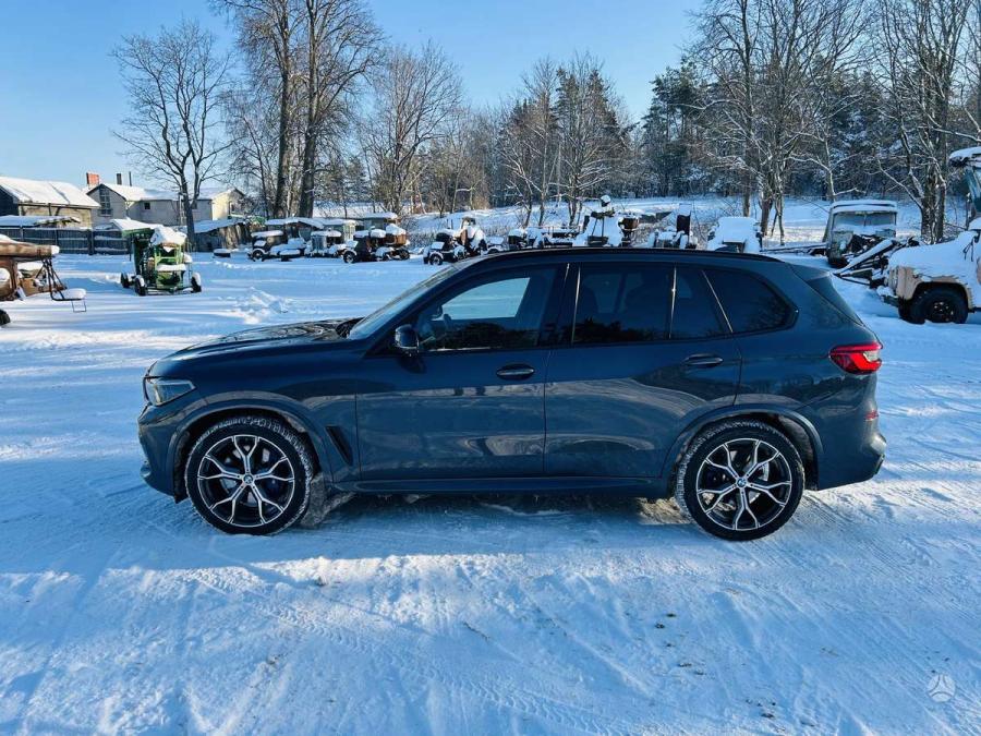 Pelēks BMW X5 2020 Viļņa, ar dzinēja tilpumu 2.99 L un nobraukumu 176 tūkst. km par 44500 €, foto 7 vietnē AUTOMOTO.COM.LV