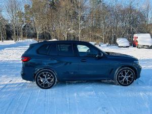Pelēks BMW X5 2020 Viļņa, ar dzinēja tilpumu 2.99 L un nobraukumu 176 tūkst. km par 44500 €, foto 8 vietnē AUTOMOTO.COM.LV