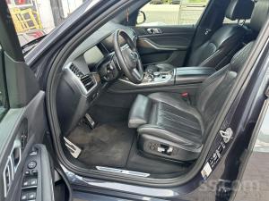 Pelēks BMW X5 2020 Rīga, ar dzinēja tilpumu 3.00 L un nobraukumu 124 tūkst. km par 42900 €, foto 8 vietnē AUTOMOTO.COM.LV