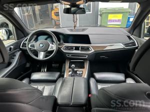 Pelēks BMW X5 2020 Rīga, ar dzinēja tilpumu 3.00 L un nobraukumu 124 tūkst. km par 42900 €, foto 9 vietnē AUTOMOTO.COM.LV
