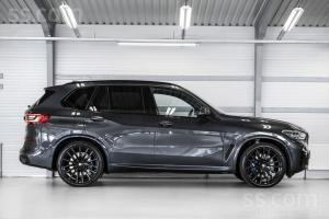 Pelēks BMW X5 2020 Tukums, ar dzinēja tilpumu 3.00 L un nobraukumu 0 tūkst. km par 48800 €, foto 5 vietnē AUTOMOTO.COM.LV