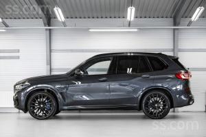 Pelēks BMW X5 2020 Tukums, ar dzinēja tilpumu 3.00 L un nobraukumu 0 tūkst. km par 48800 €, foto 8 vietnē AUTOMOTO.COM.LV