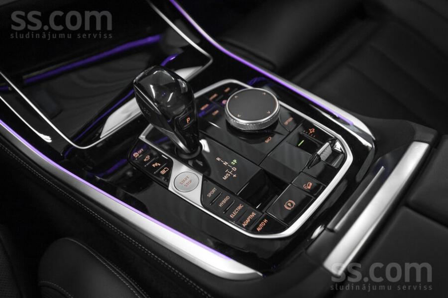 Pelēks BMW X5 2020 Tukums, ar dzinēja tilpumu 3.00 L un nobraukumu 0 tūkst. km par 48800 €, foto 19 vietnē AUTOMOTO.COM.LV