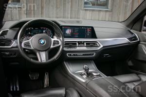 Pelēks BMW X5 2020 Rīga, ar dzinēja tilpumu 3.00 L un nobraukumu 180 tūkst. km par 42777 €, foto 11 vietnē AUTOMOTO.COM.LV