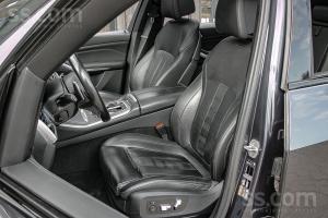 Pelēks BMW X5 2020 Rīga, ar dzinēja tilpumu 3.00 L un nobraukumu 180 tūkst. km par 42777 €, foto 16 vietnē AUTOMOTO.COM.LV