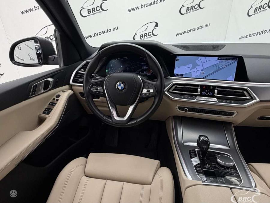 Grey BMW X5 2020 in Vilnius, with an engine capacity of 2.00 L and mileage of 40 thousand km for 39900 €, photo 15 on AUTOMOTO.COM.LV