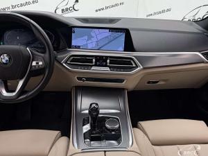 Grey BMW X5 2020 in Vilnius, with an engine capacity of 2.00 L and mileage of 40 thousand km for 39900 €, photo 16 on AUTOMOTO.COM.LV