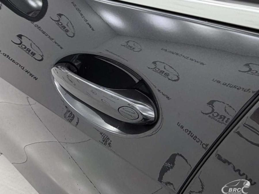 Grey BMW X5 2020 in Vilnius, with an engine capacity of 2.00 L and mileage of 40 thousand km for 39900 €, photo 20 on AUTOMOTO.COM.LV