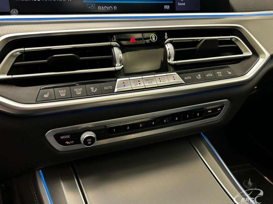 Серый БМВ Х5 2020 в Вильнюс, объемом двигателя 3.00 л и пробегом 201 тыс. км за 35900 €, фото 19 на AUTOMOTO.COM.LV
