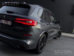 Grey BMW X5 2020 in Jelgava, with an engine capacity of 3.00 L and mileage of 195 thousand km for 38500 €, photo 9 on AUTOMOTO.COM.LV