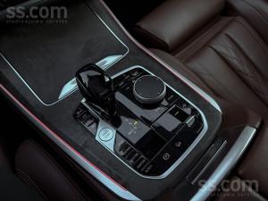 Grey BMW X5 2020 in Jelgava, with an engine capacity of 3.00 L and mileage of 195 thousand km for 38500 €, photo 20 on AUTOMOTO.COM.LV