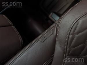 Grey BMW X5 2020 in Jelgava, with an engine capacity of 3.00 L and mileage of 195 thousand km for 38500 €, photo 28 on AUTOMOTO.COM.LV